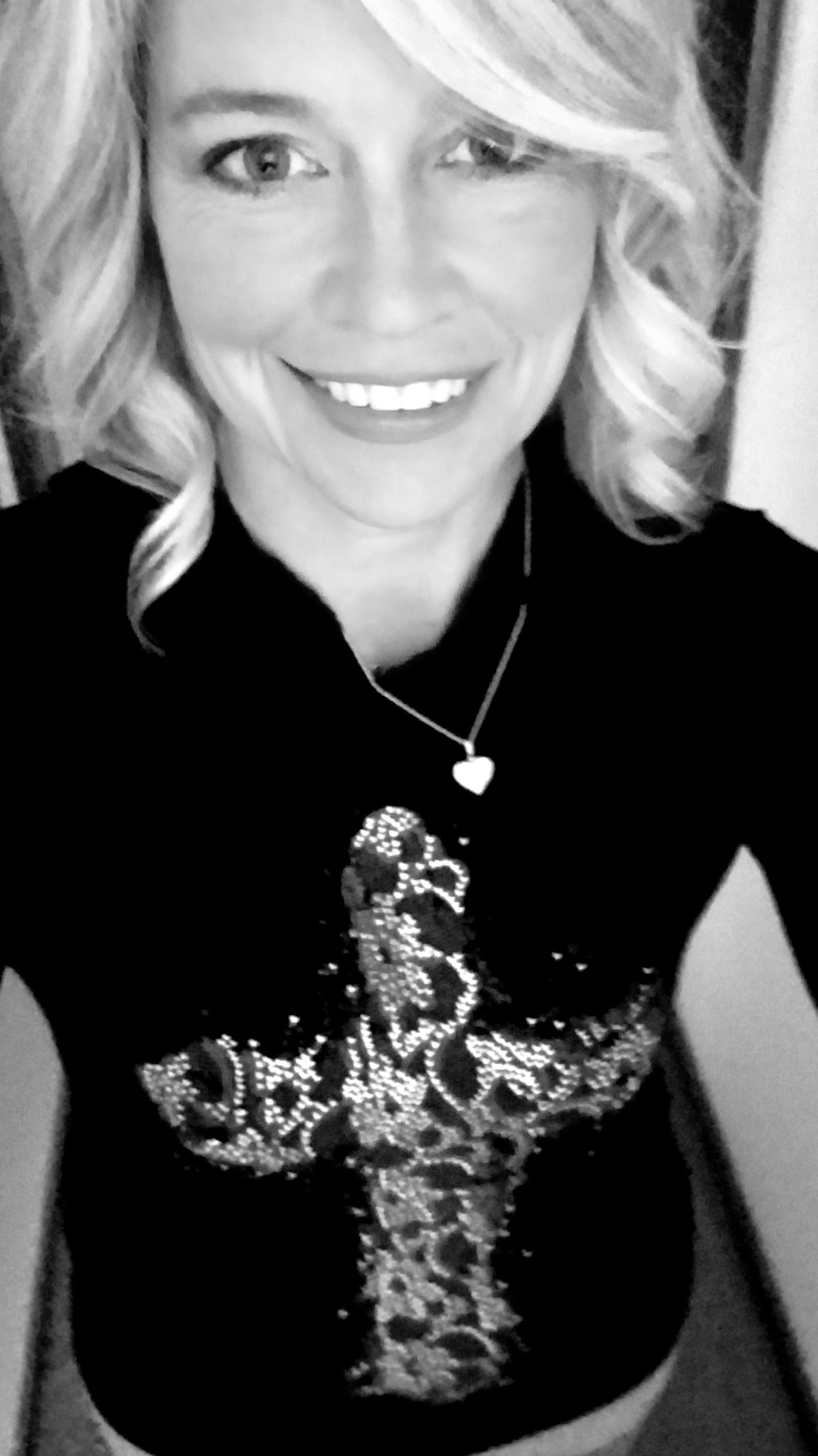 Christine Cunningham – Shop Biomonapp